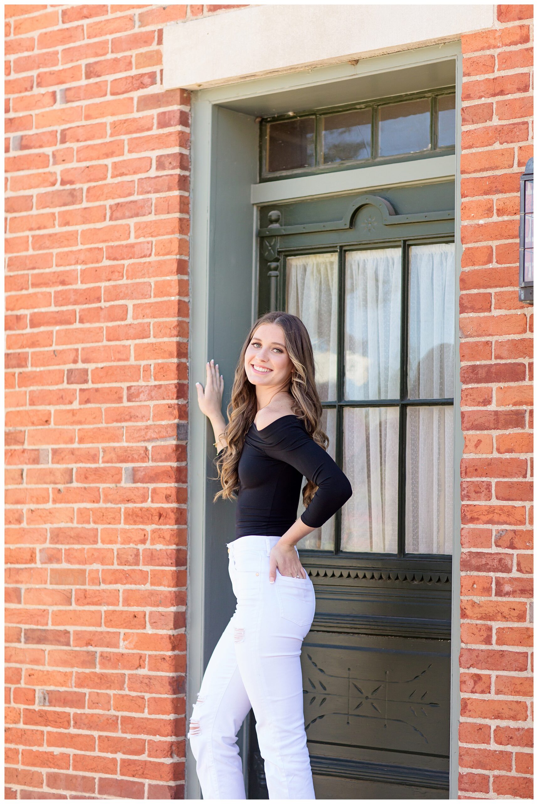 Mary Kate | Holy Trinity | Senior 2024 | creativetouch-photography.com