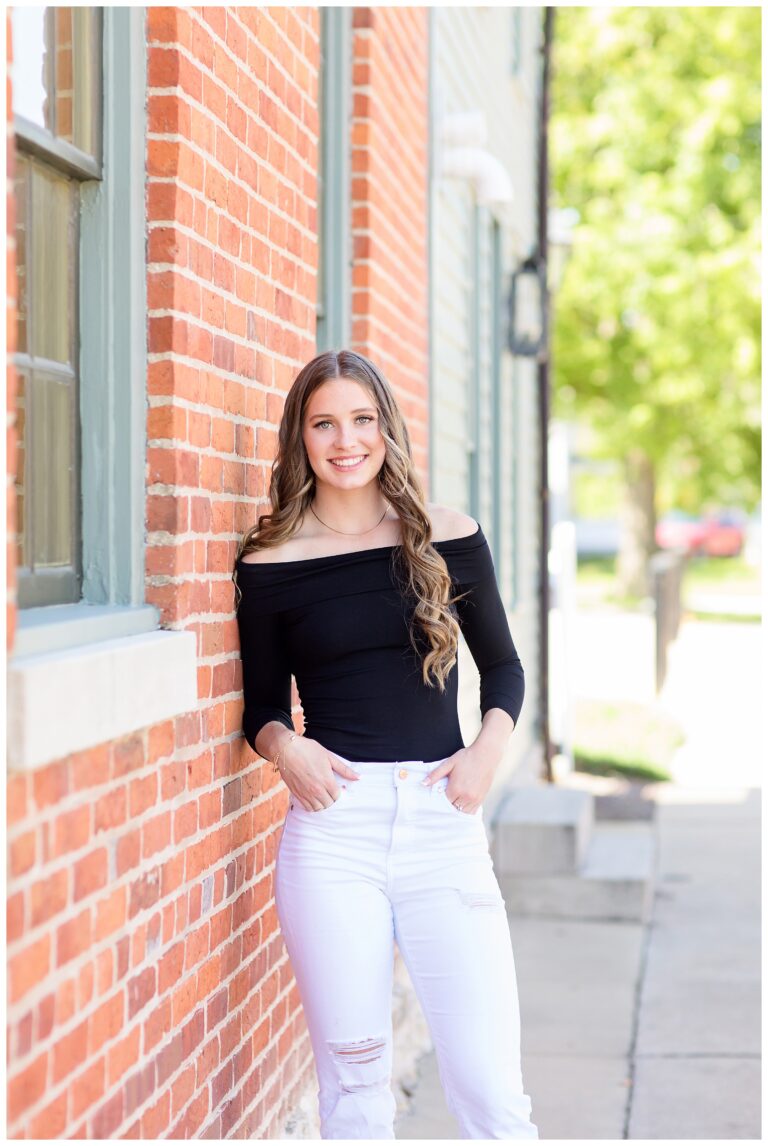 Mary Kate | Holy Trinity | Senior 2024 | creativetouch-photography.com